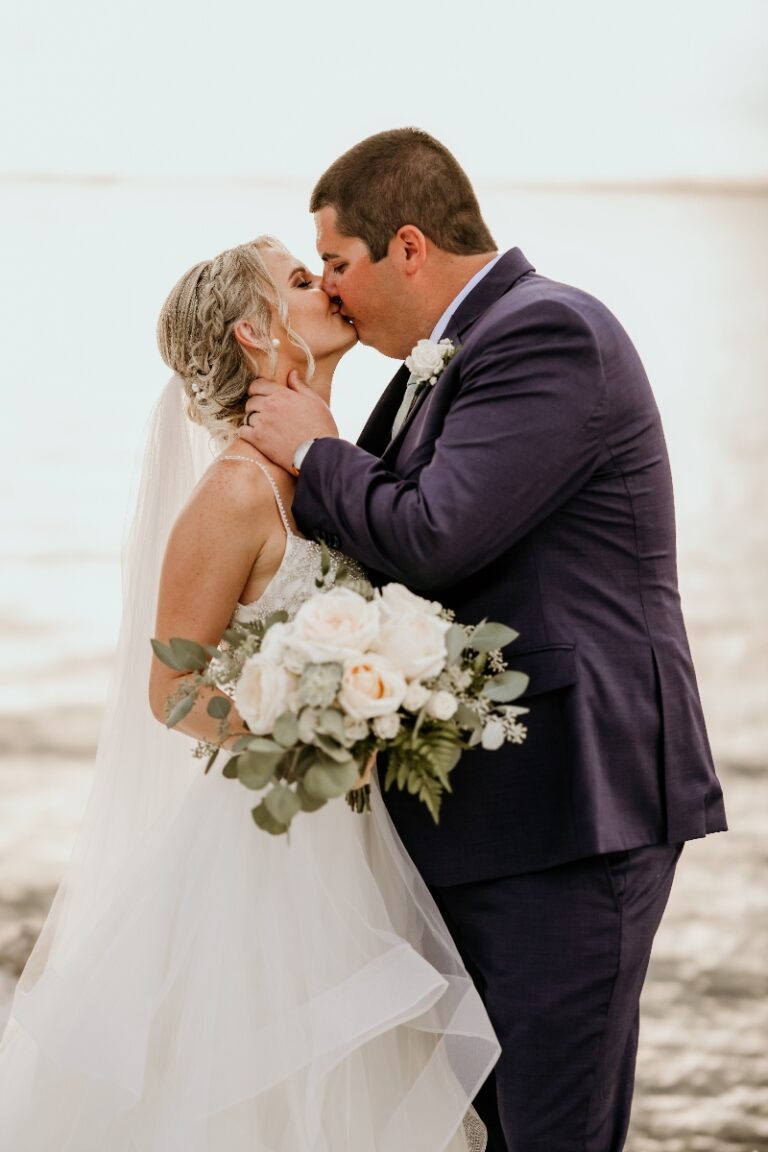 Nicole & Edward's Key Largo Wedding: Alligator Reef All Inclusive